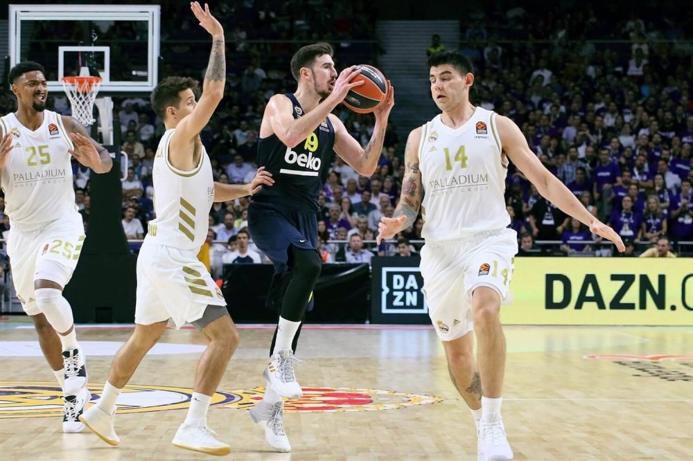 Το ντόμινο των TOP "κουμανταδόρων" | betmarket.gr